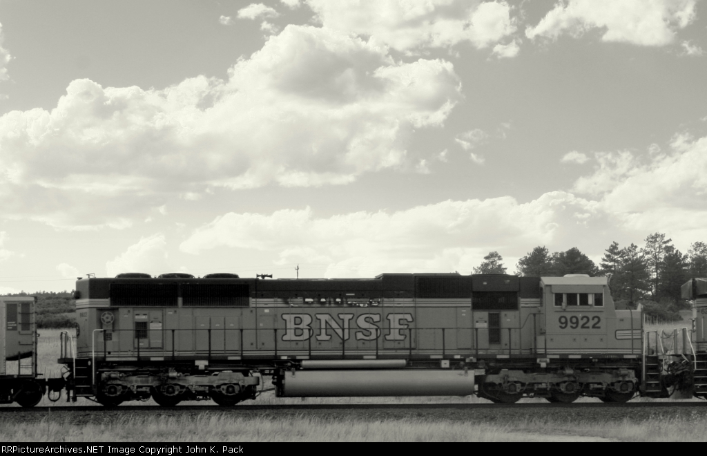 BNSF 9922